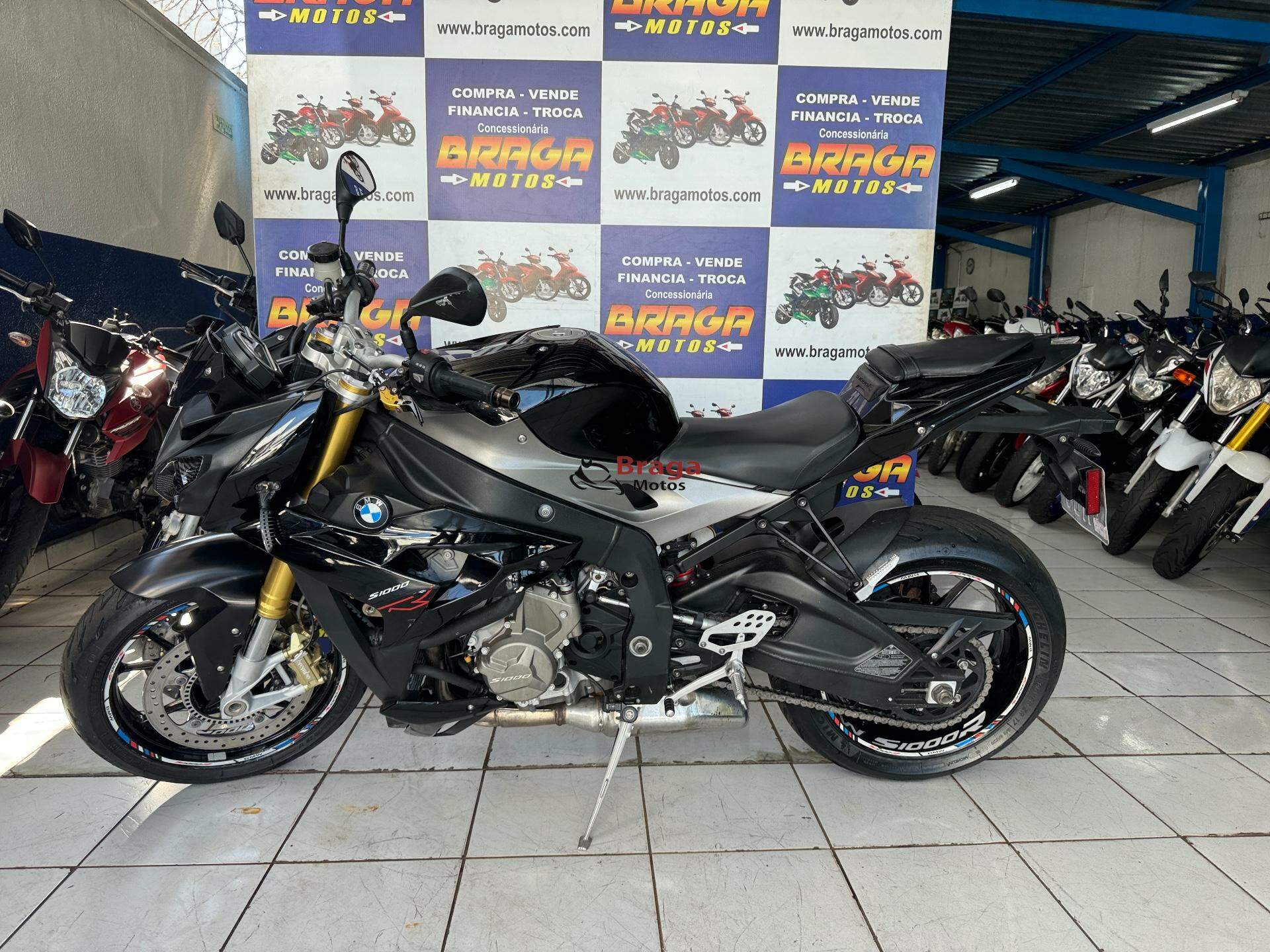 BMW S 1000 R S1000r 2017 – Braga Motos – Uberlândia – MG